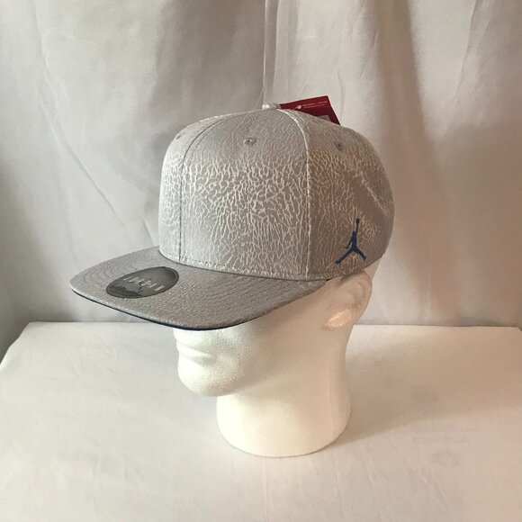 Jordan | Accessories | Jordan Air Jumpman True Og Gator Grey Flat Bill ...